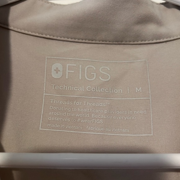 Figs | Pants & Jumpsuits | Figs Bone Rafaela Cargo Scrub Suit | Poshmark